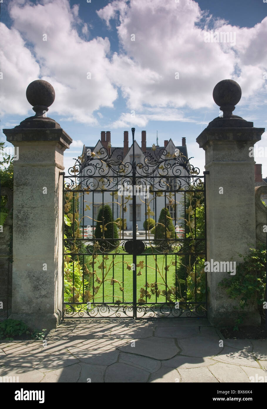 St.Fagans castle and ornamental gates Stock Photo - Alamy