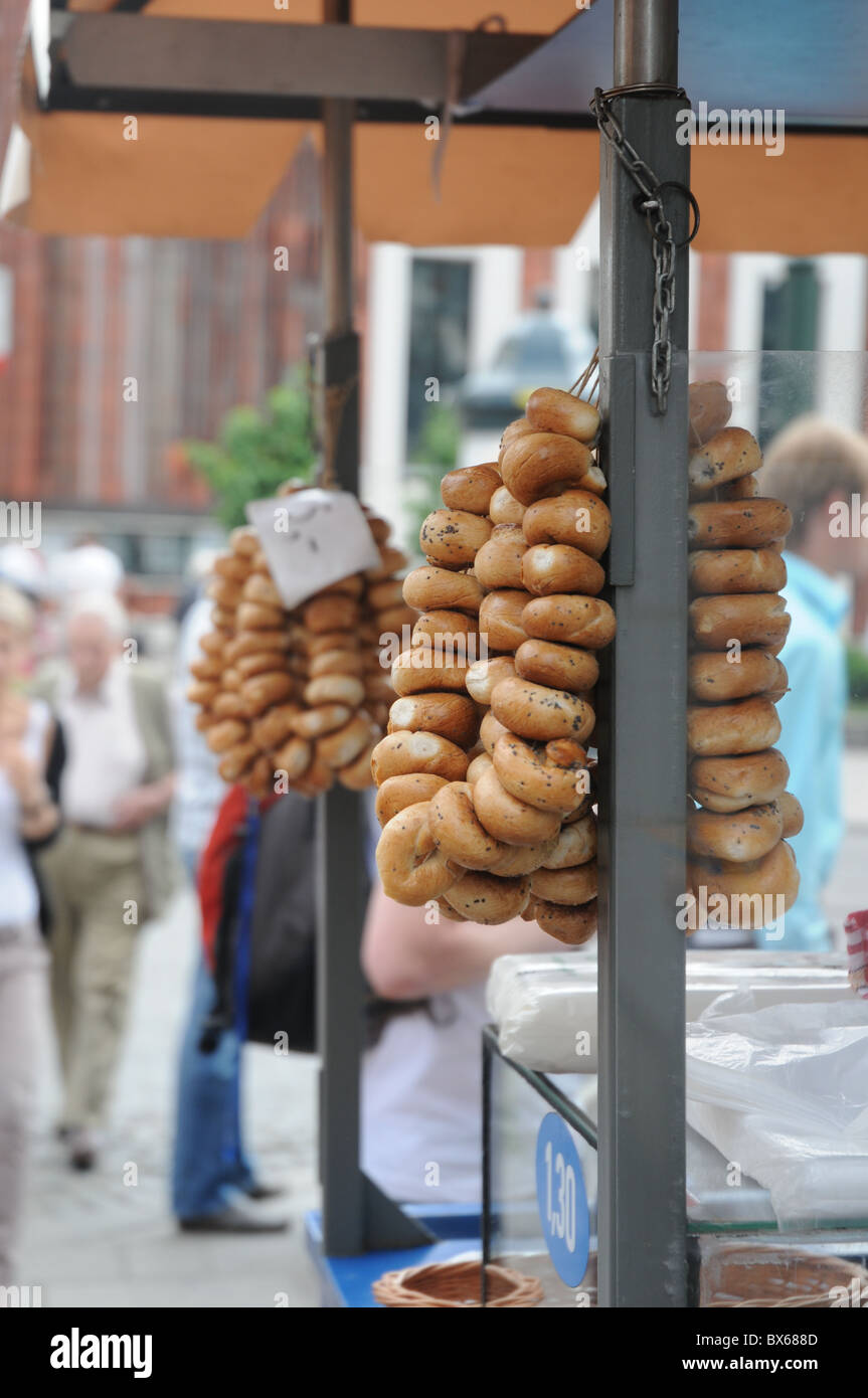 Old bread square hi-res stock photography and images - Alamy