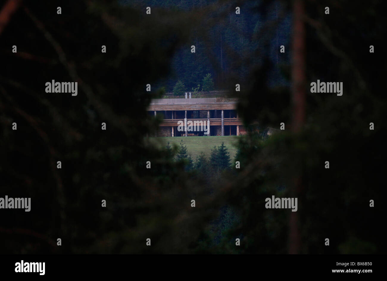 Billionaire mansion hi-res stock photography and images - Alamy