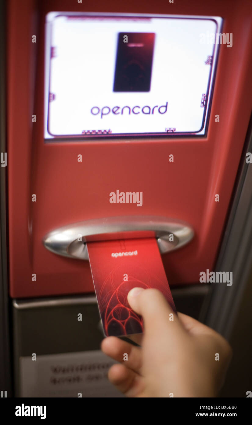 Opencard hi-res stock photography and images - Alamy