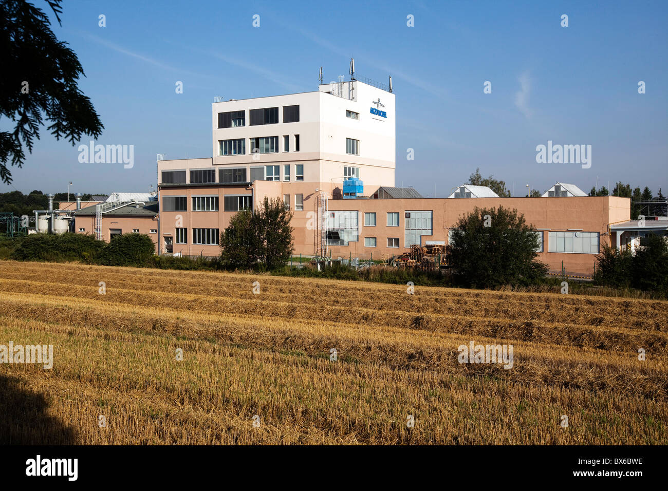 Akzo nobel hi-res stock photography and images - Alamy