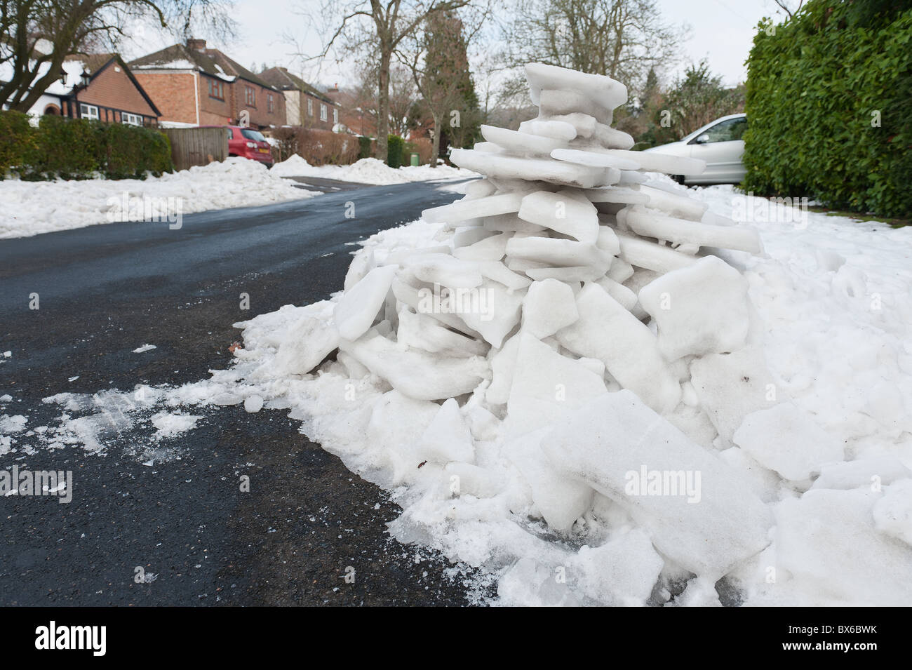Pile snow triangle hi-res stock photography and images - Alamy