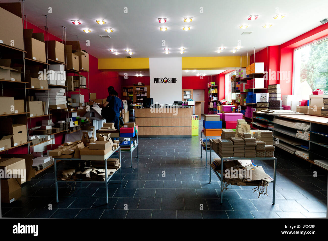 Pack Shop, factory shop, Model Stock Photo - Alamy