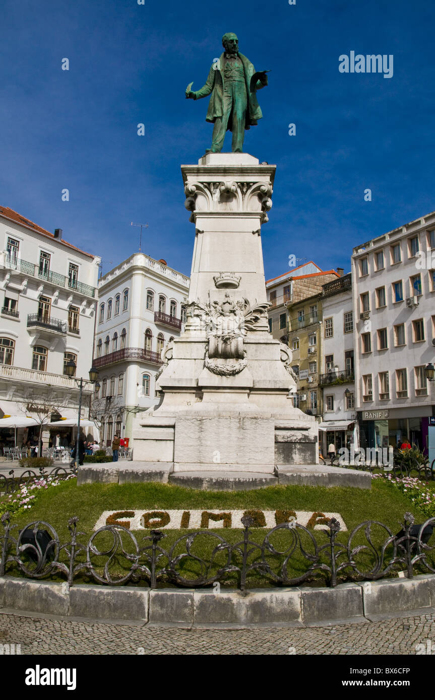 Portugal color statue hi-res stock photography and images - Alamy
