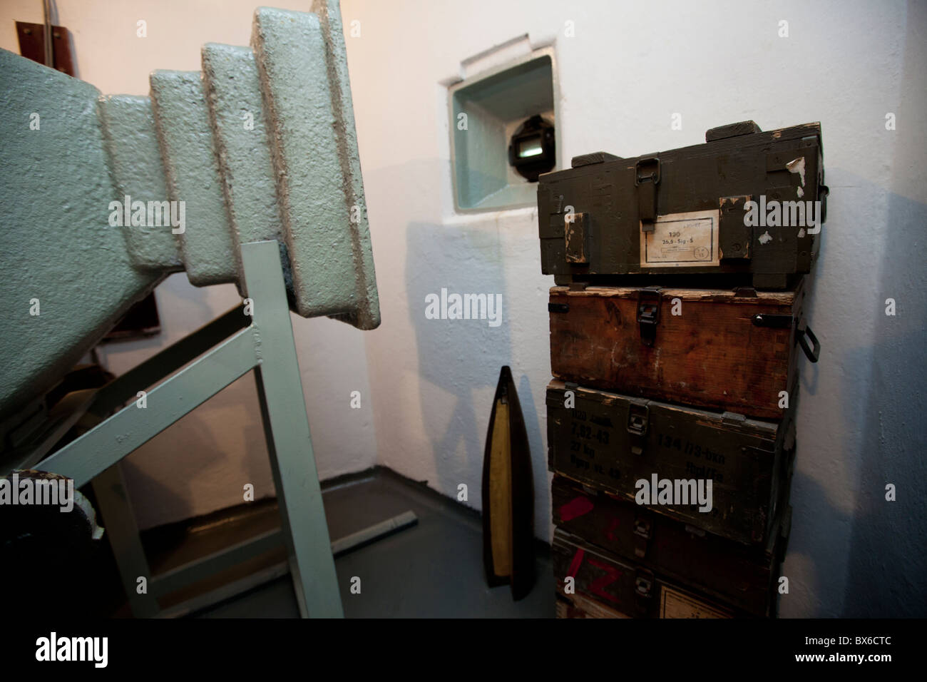 machine gun, interior, Fort MO-S 19 Alej,Museum of the fortifications ...