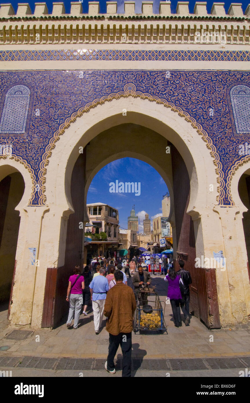 Fez unesco world heritage site medina hi-res stock photography and ...