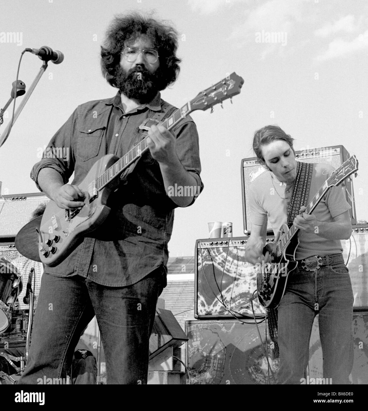 Grateful dead hi-res stock photography and images - Alamy