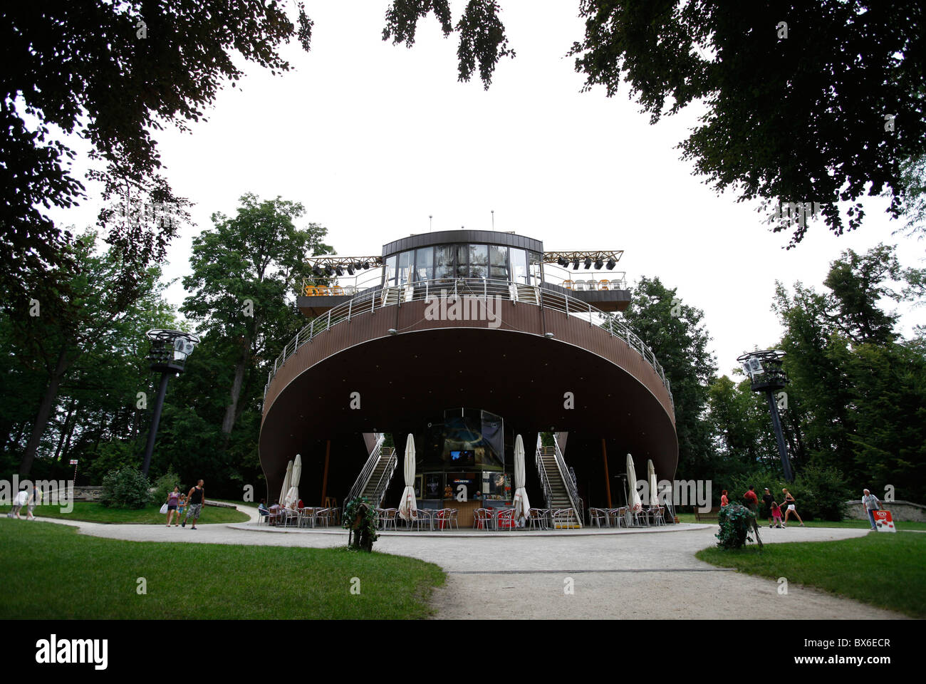 city, town, center, old, historic, buildings, castle, garden, revolving ...