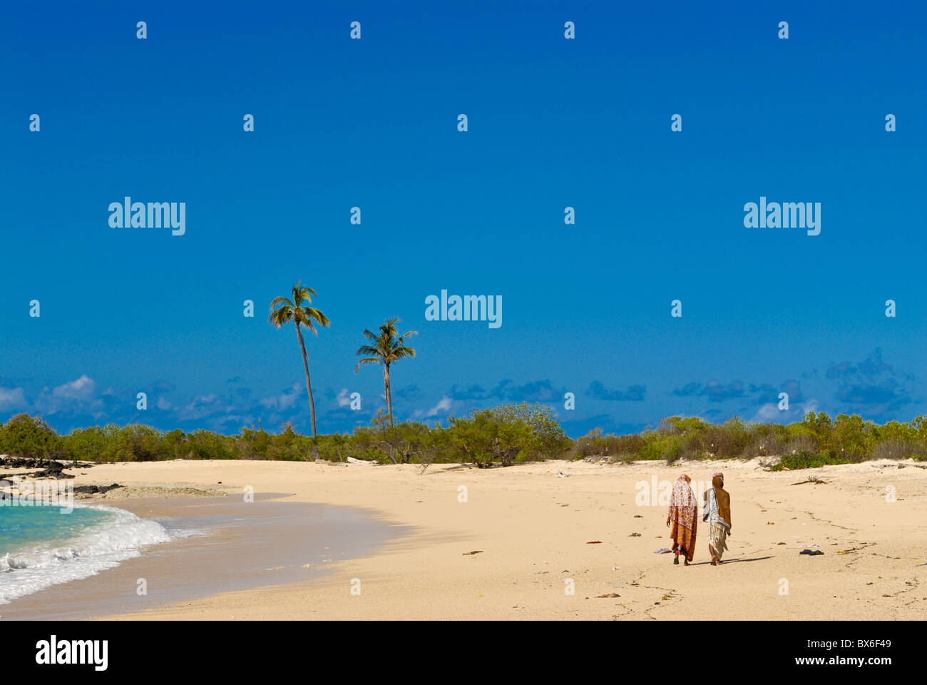 Beautiful sandy beach at Ngazidja, Grand Comore, Comoros, Indian Ocean ...