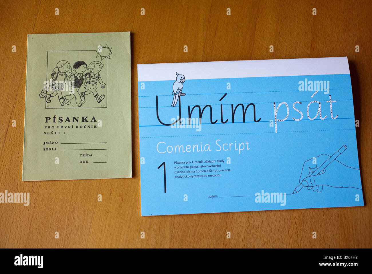 Comenia Script universal, alphabet Stock Photo - Alamy