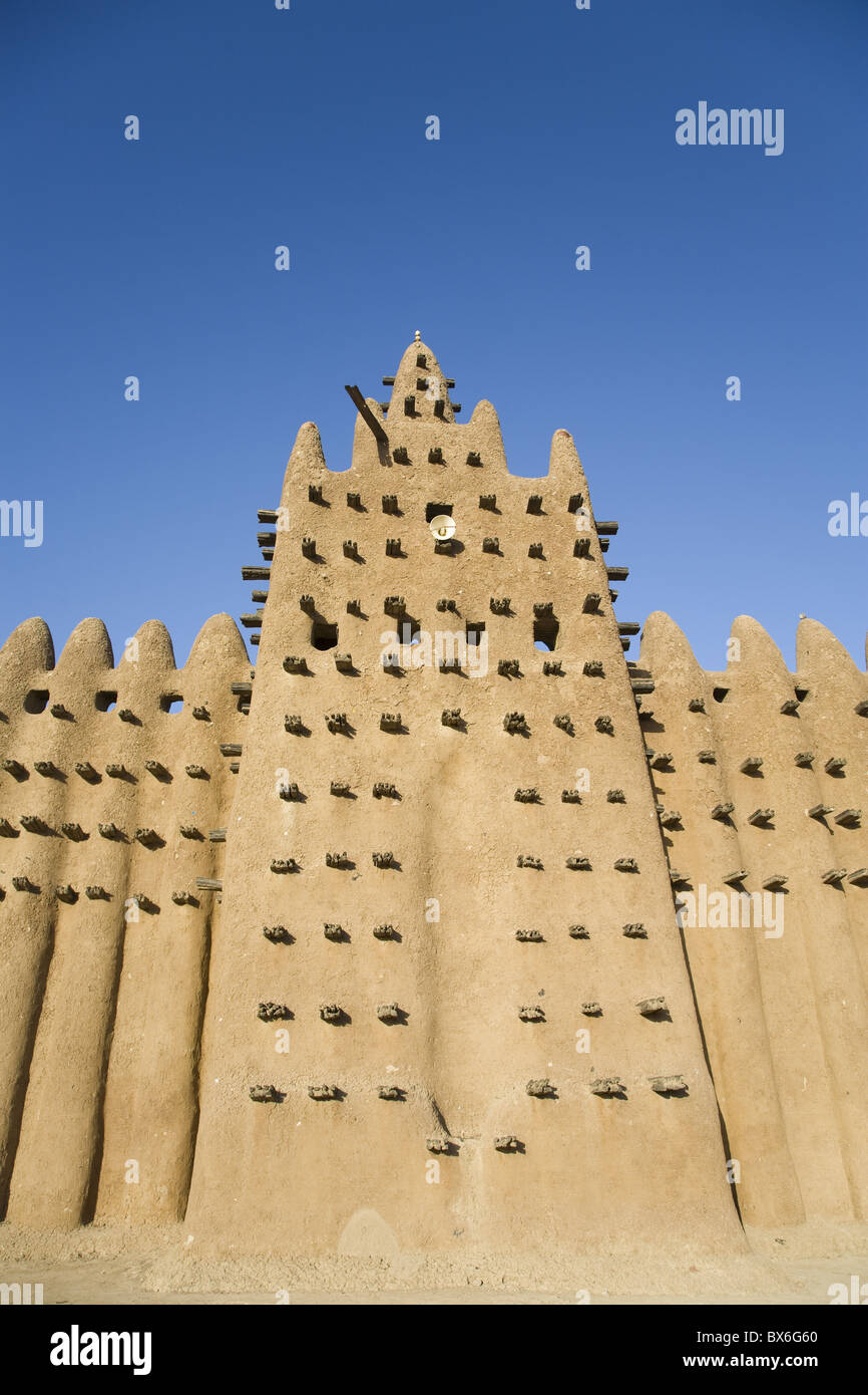 Grand mosque, the largest mud building in the world, UNESCO World ...