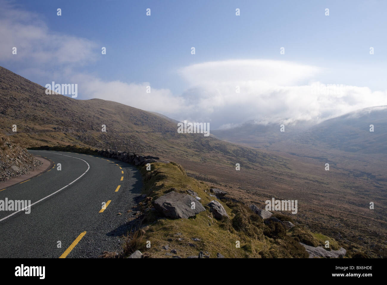 Connor Pass, Dingle Peninsula, County Kerry, Munster, Republic of ...