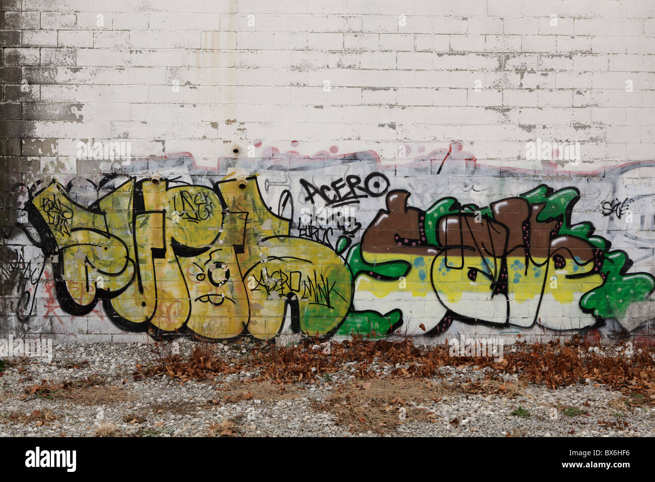 Graffiti Art along the B-Line trail in Bloomington, Indiana. Street art ...