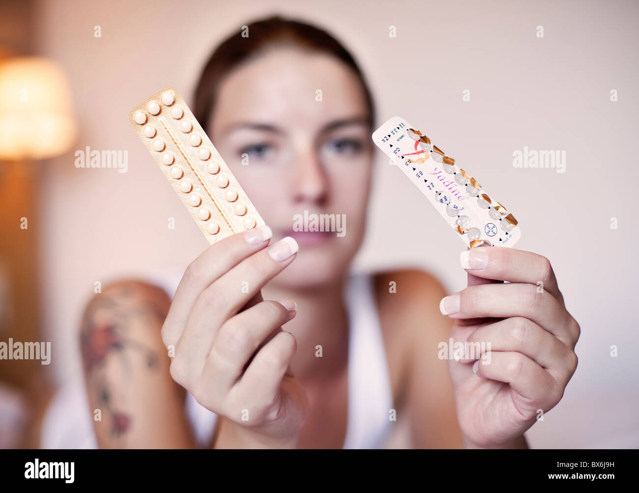 Combined contraceptive pill hi-res stock photography and images - Alamy