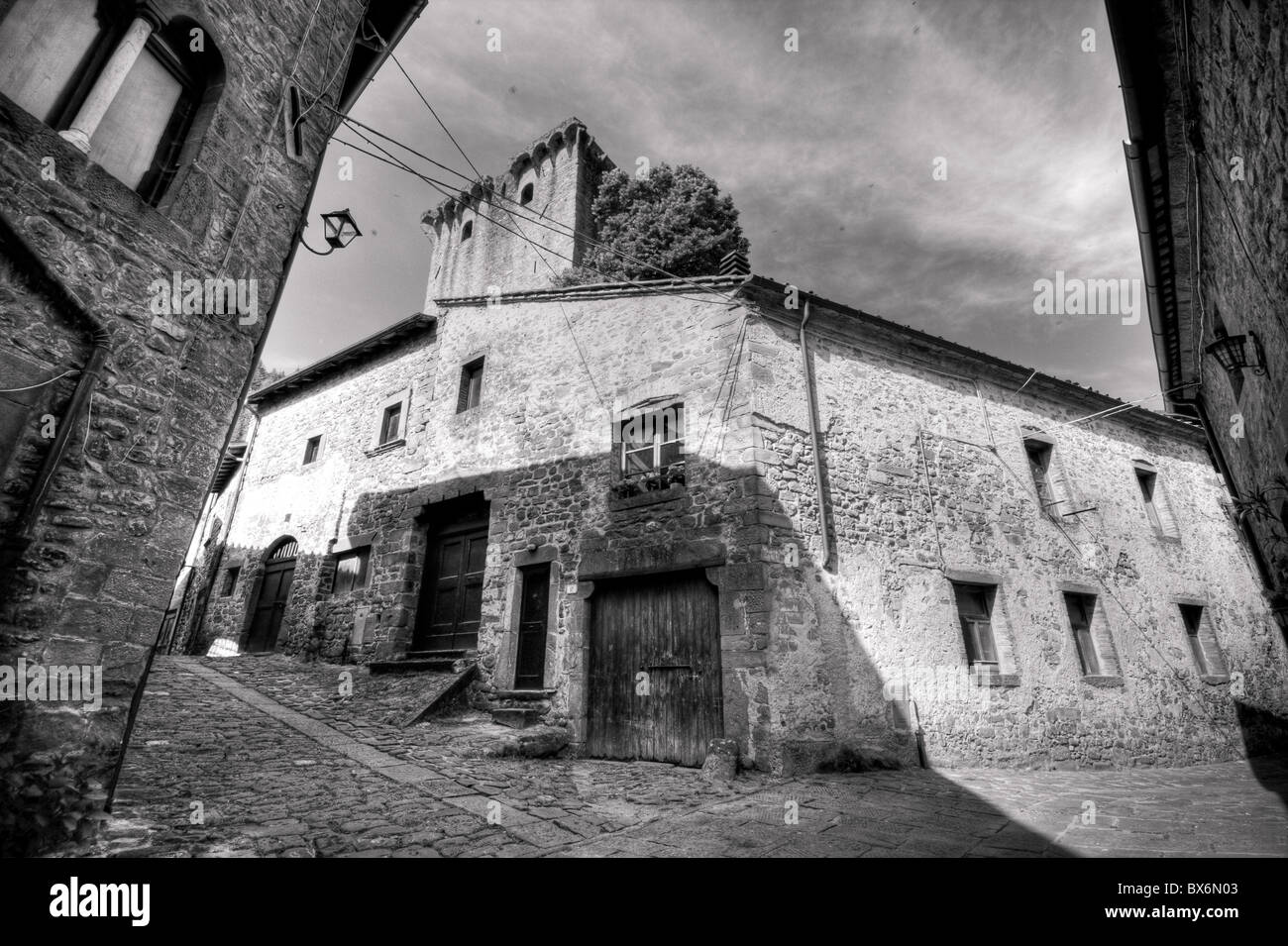 Verrucola castla in Borga, Tuscany, Italy Stock Photo - Alamy