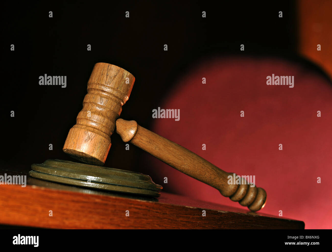 hammer, gavel, courtroom, auction Stock Photo - Alamy