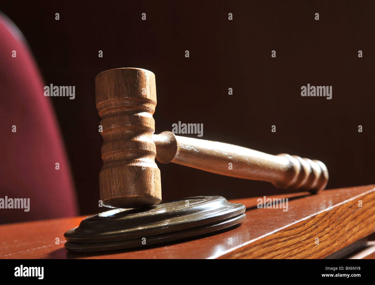 hammer, gavel, courtroom, auction Stock Photo - Alamy