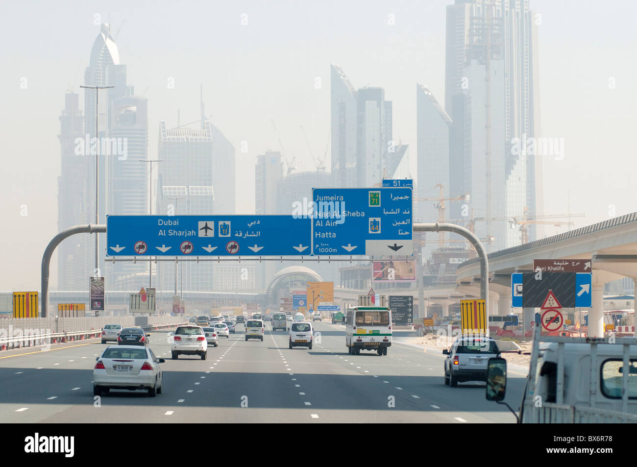 Middle east signs hi-res stock photography and images - Alamy