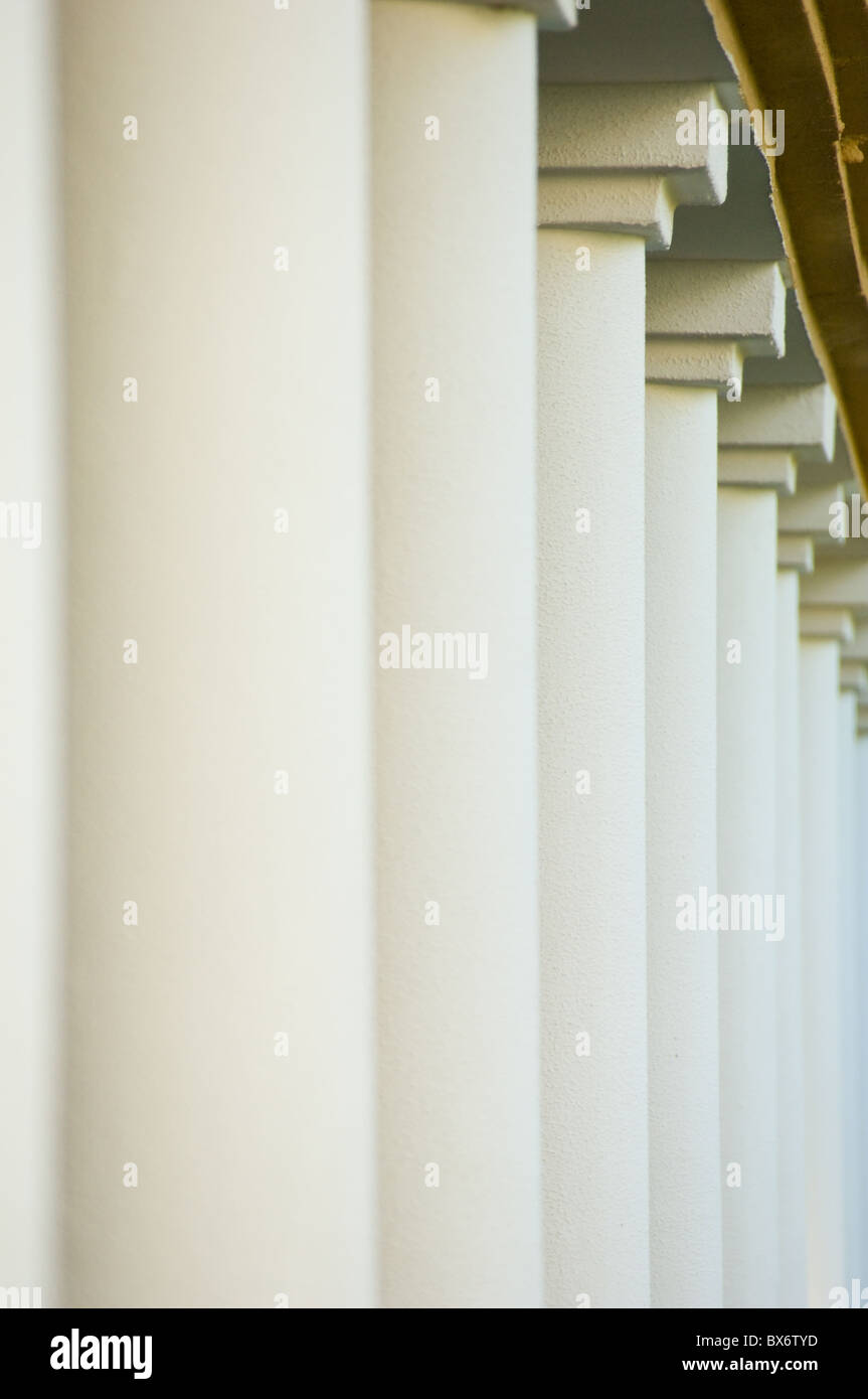 Column hi-res stock photography and images - Alamy