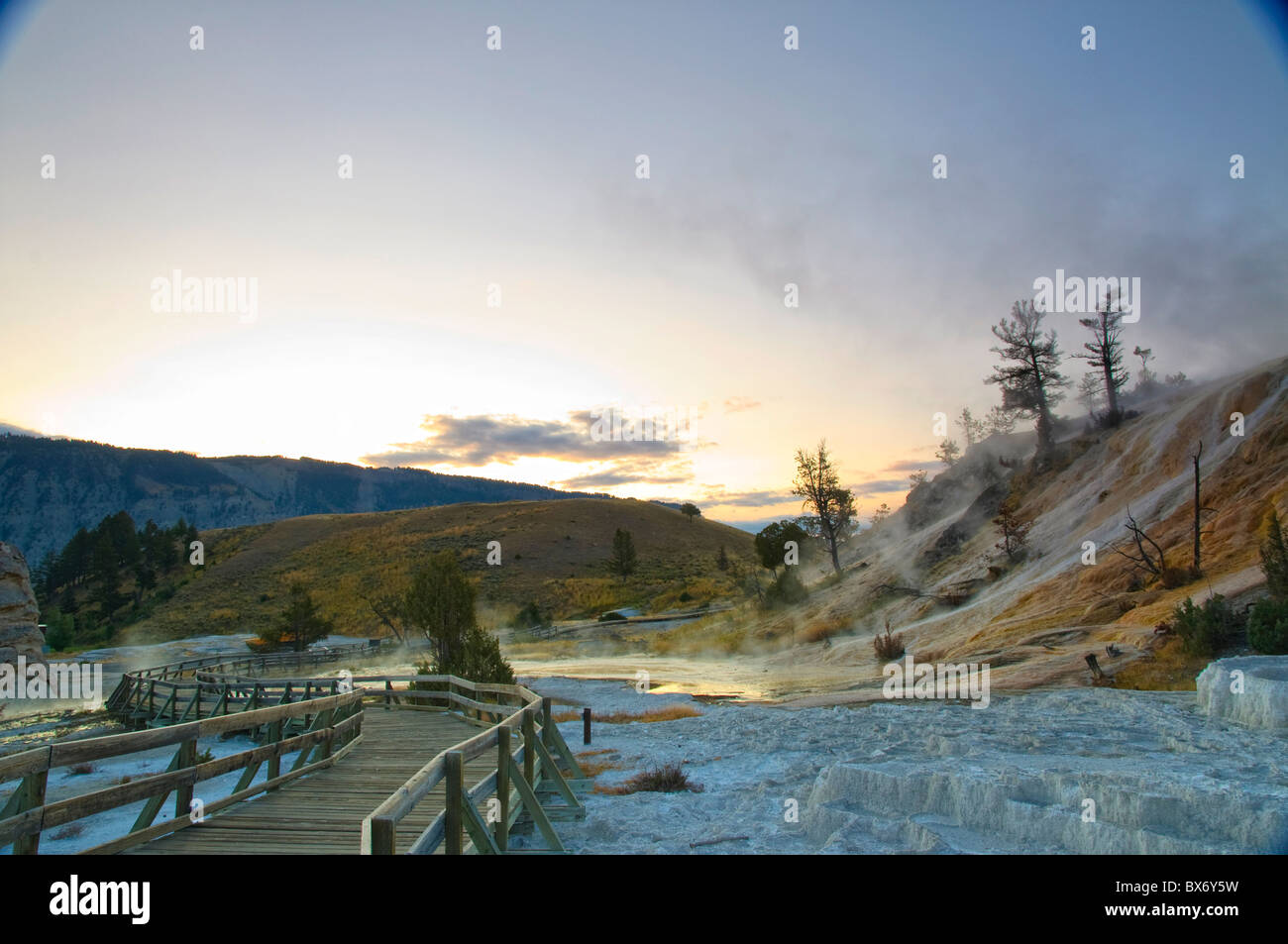 Travertine Terraces, Mammoth Hot Springs, Yellowstone National Park ...