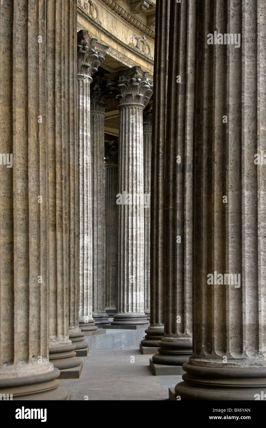 Granite columns hi-res stock photography and images - Alamy