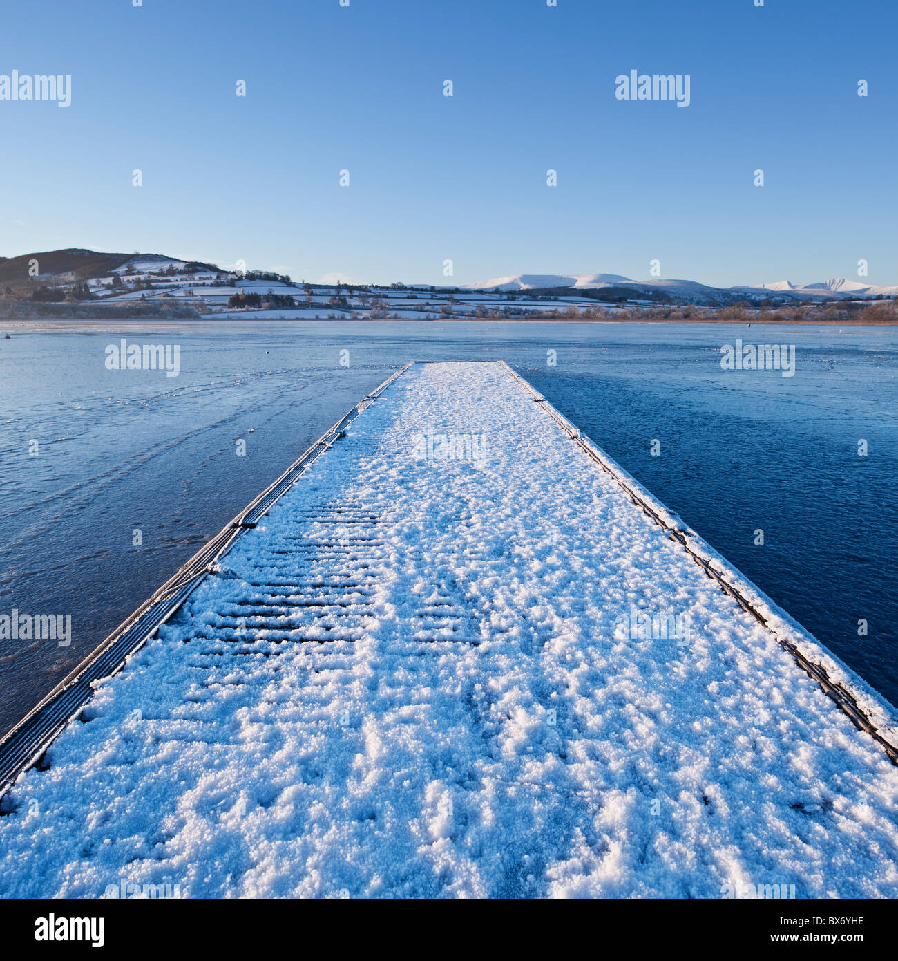 Covered jetty hi-res stock photography and images - Alamy