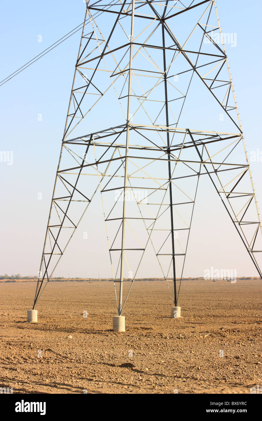 Using land lines hi-res stock photography and images - Alamy