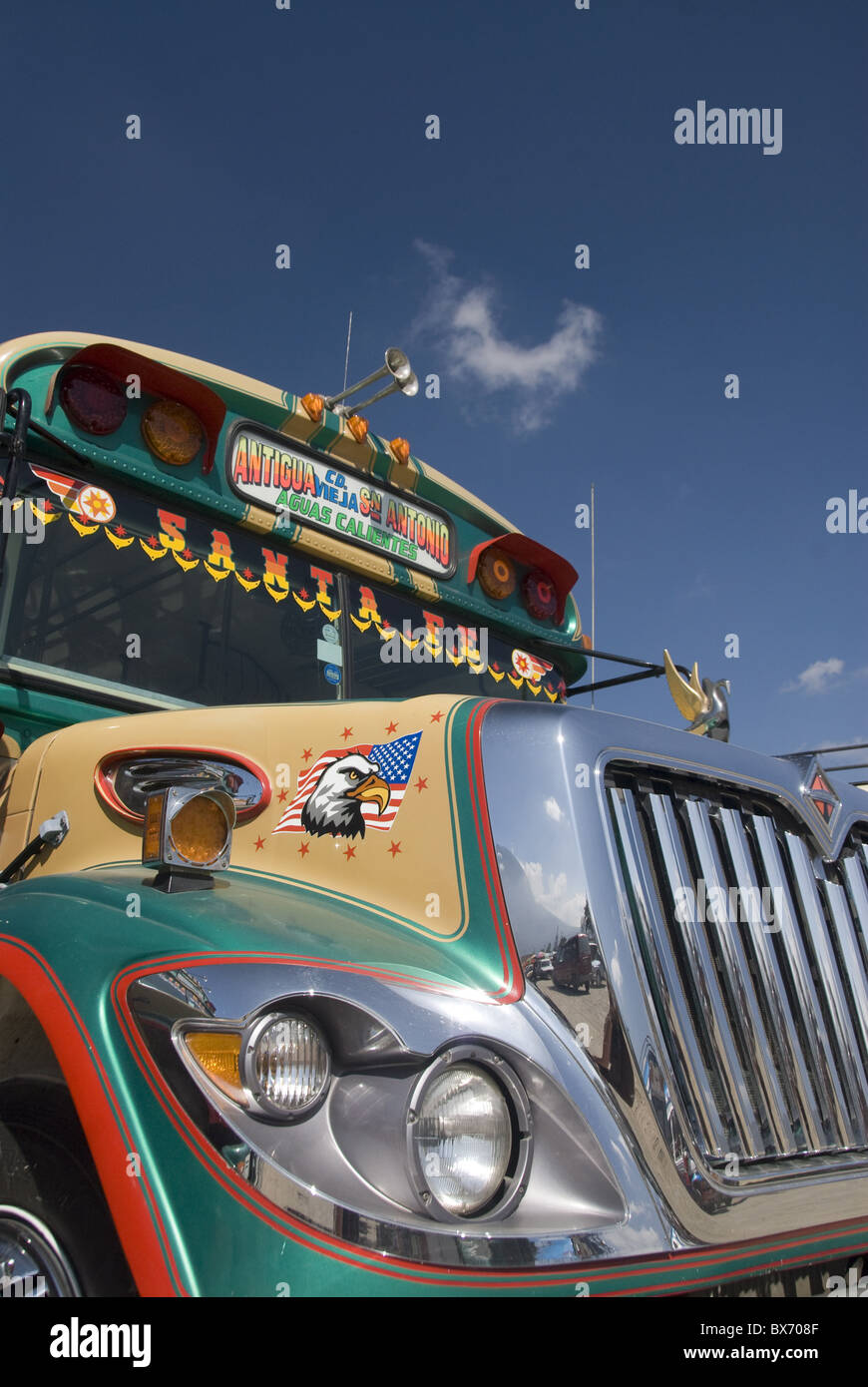 Chicken bus guatemala hi-res stock photography and images - Alamy
