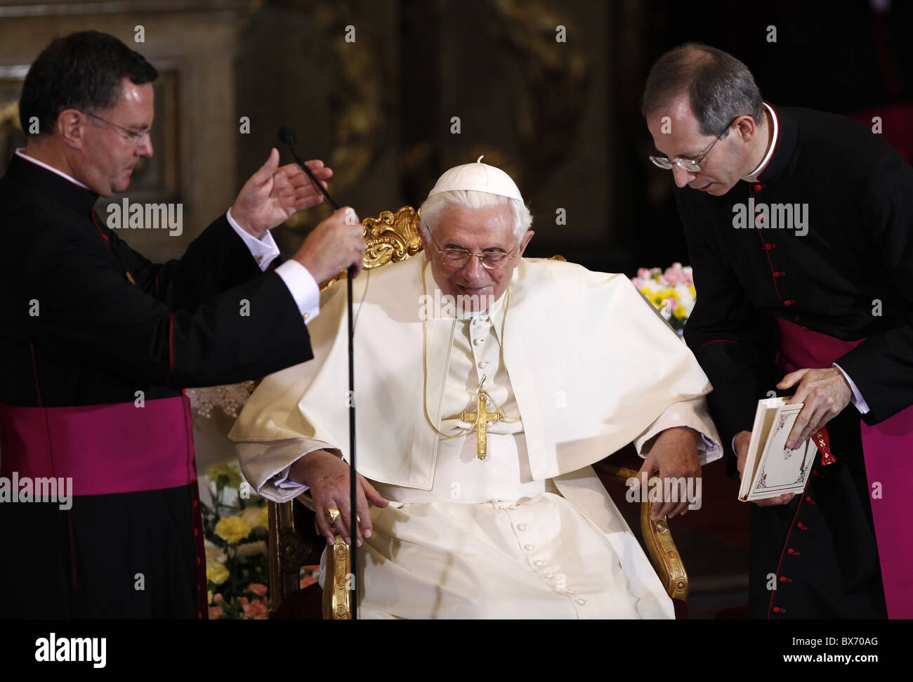 pope Benedict XVI., Infant Jesus of Prague, Our Lady of Victory Church ...