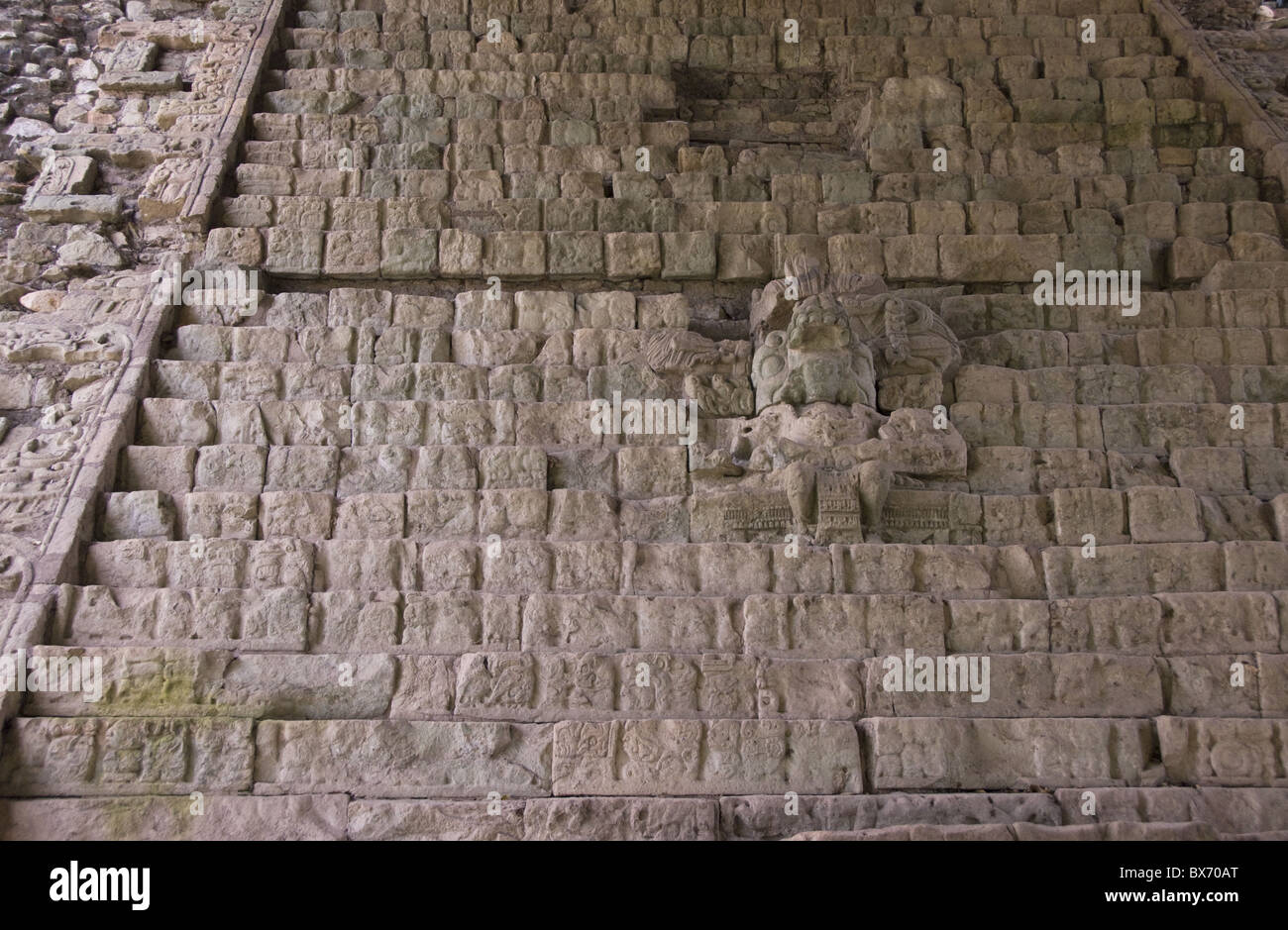 Copan hieroglyphic stairway hi-res stock photography and images - Alamy