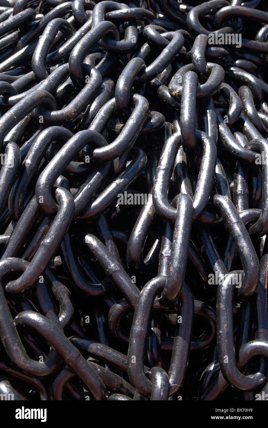 Chainlinks hi-res stock photography and images - Alamy