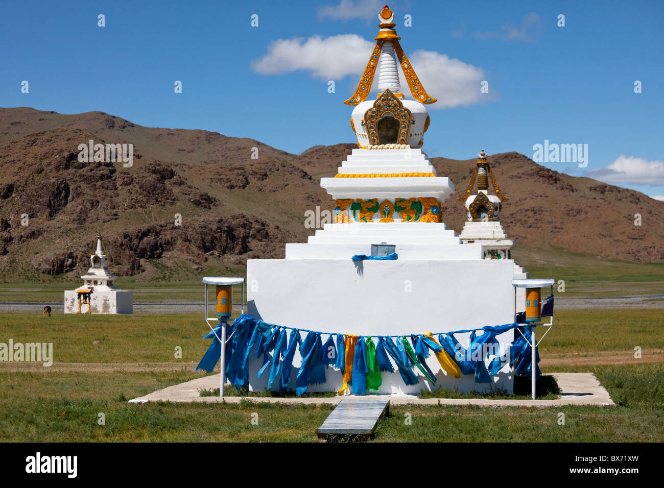 Buddhist shrine mongolia hi-res stock photography and images - Alamy