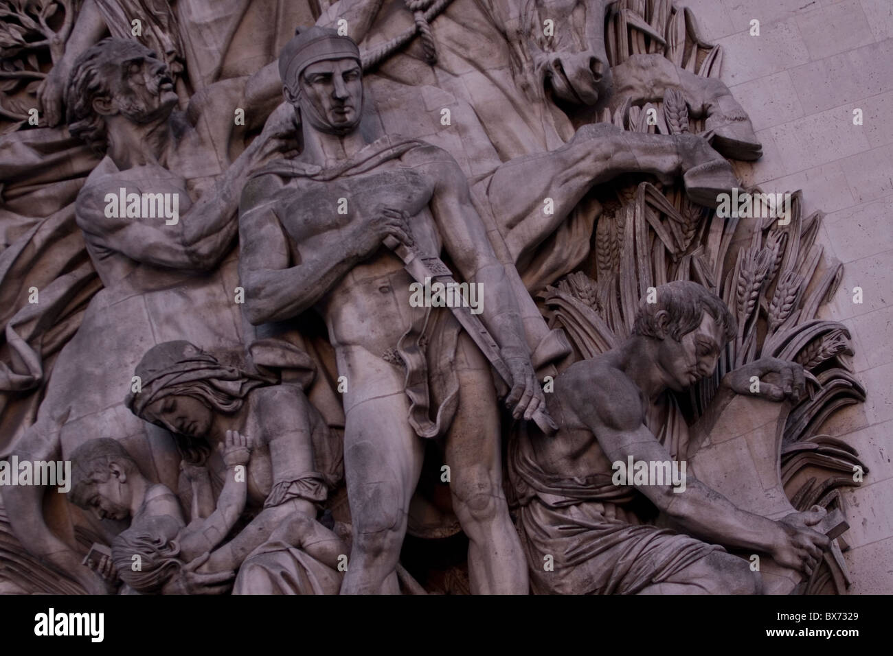 Arc de triomphe stone carvings hi-res stock photography and images - Alamy