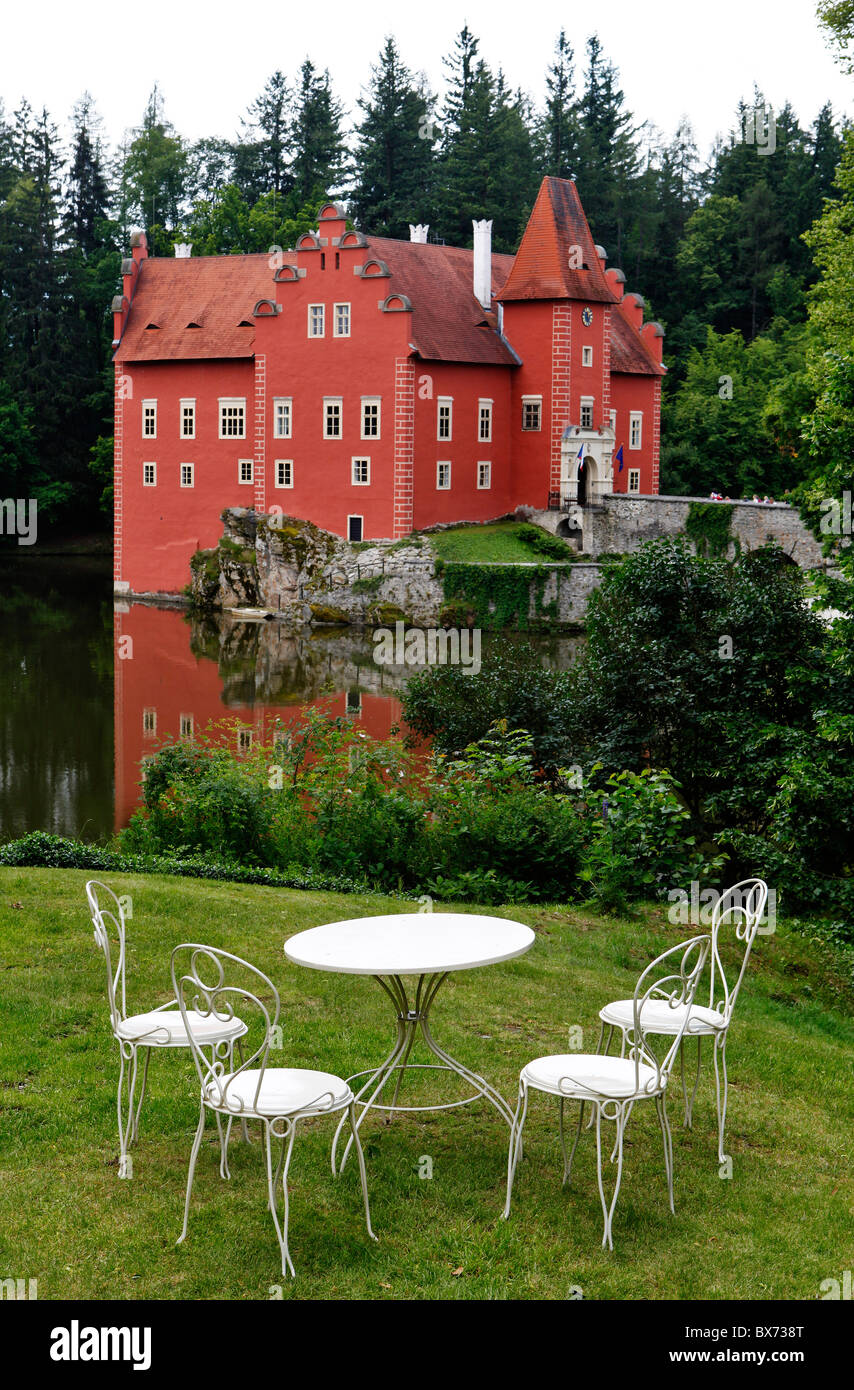 Cervena Lhota Castle, chateau Stock Photo - Alamy