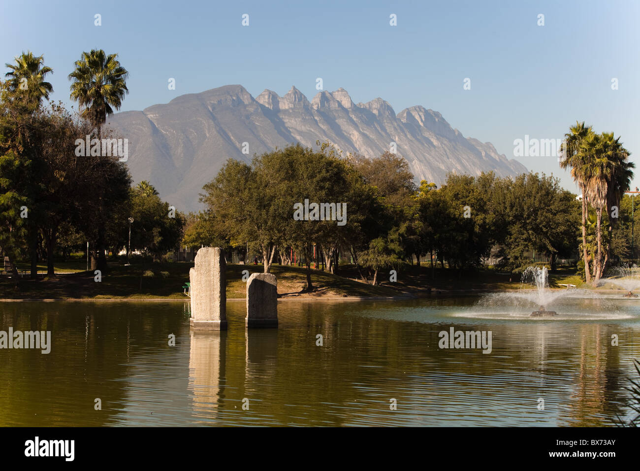 Monterrey mexico mountains hi-res stock photography and images - Alamy