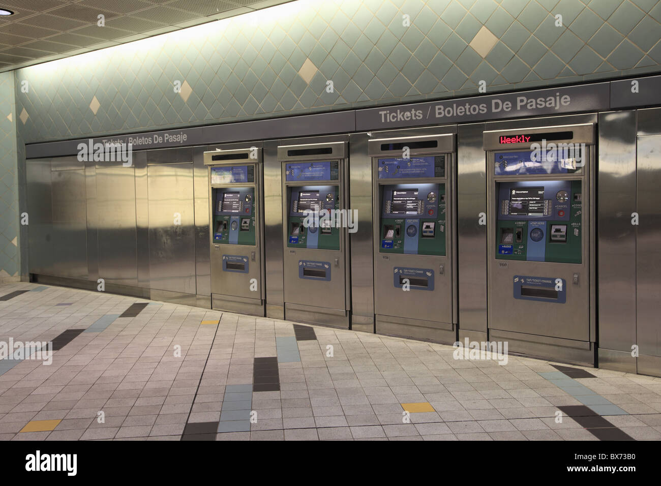 Metro los angeles hi-res stock photography and images - Alamy