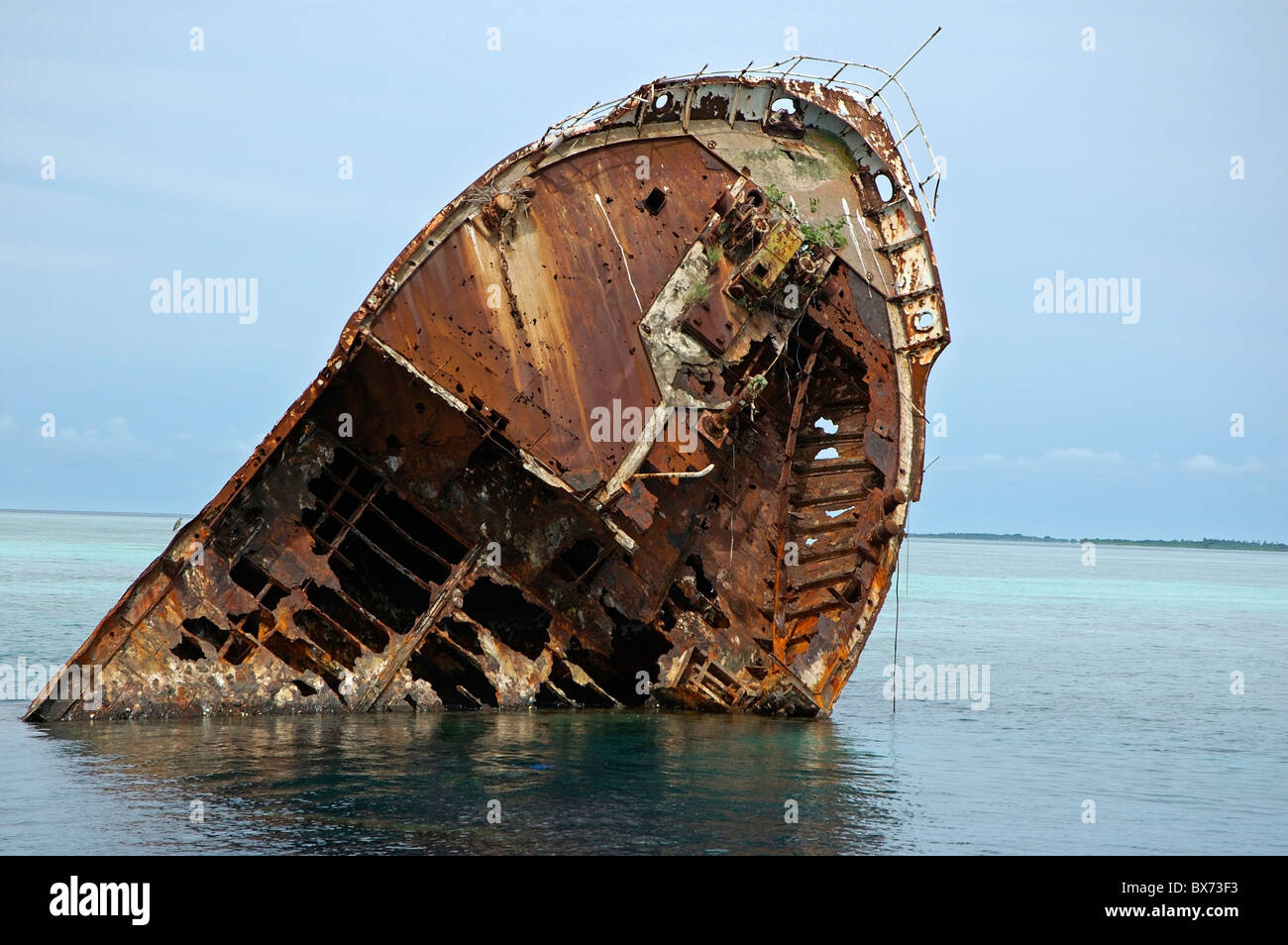 Emerged bow of a shipwreck Stock Photo - Alamy