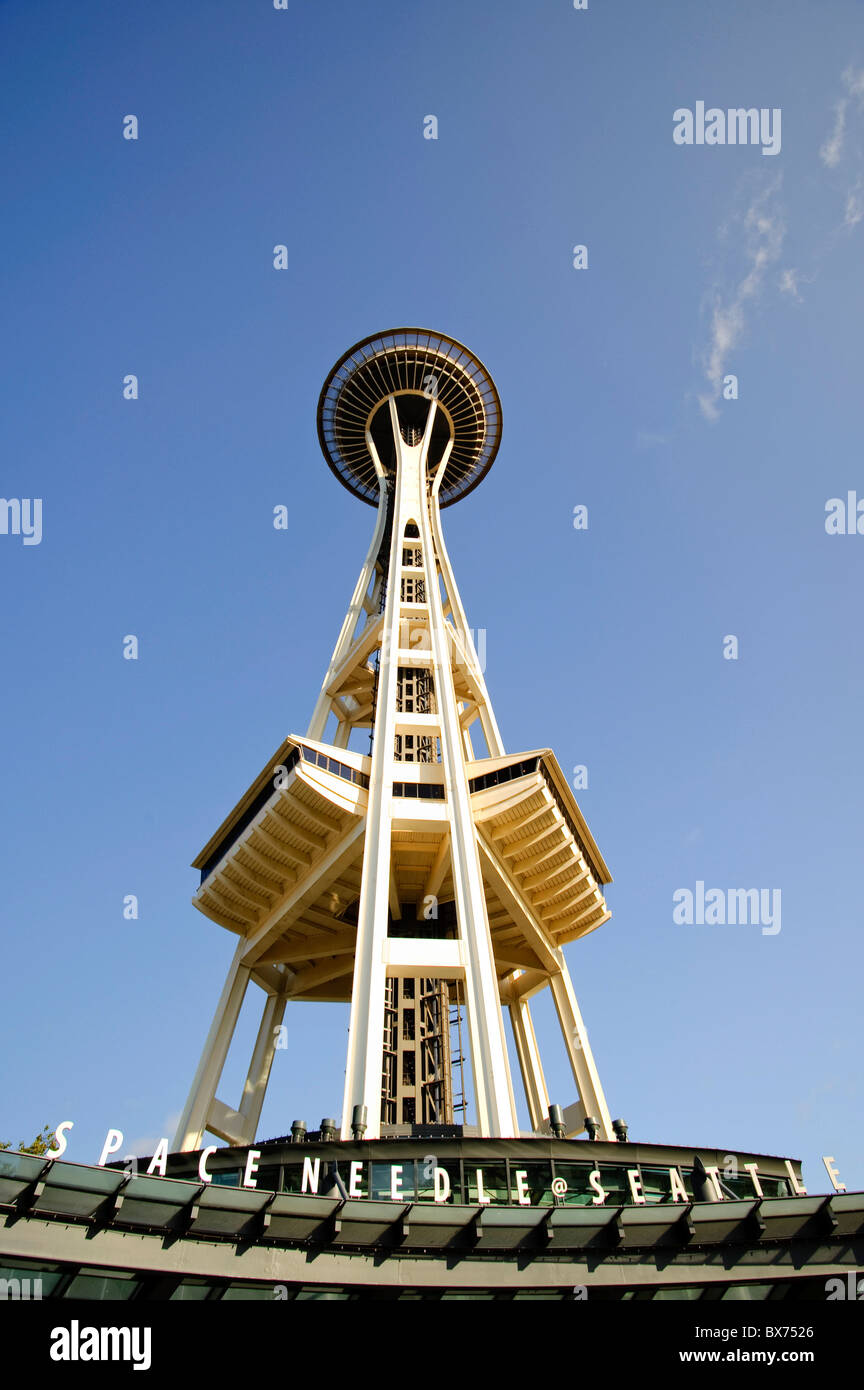 Seattle the needle tower hi-res stock photography and images - Alamy