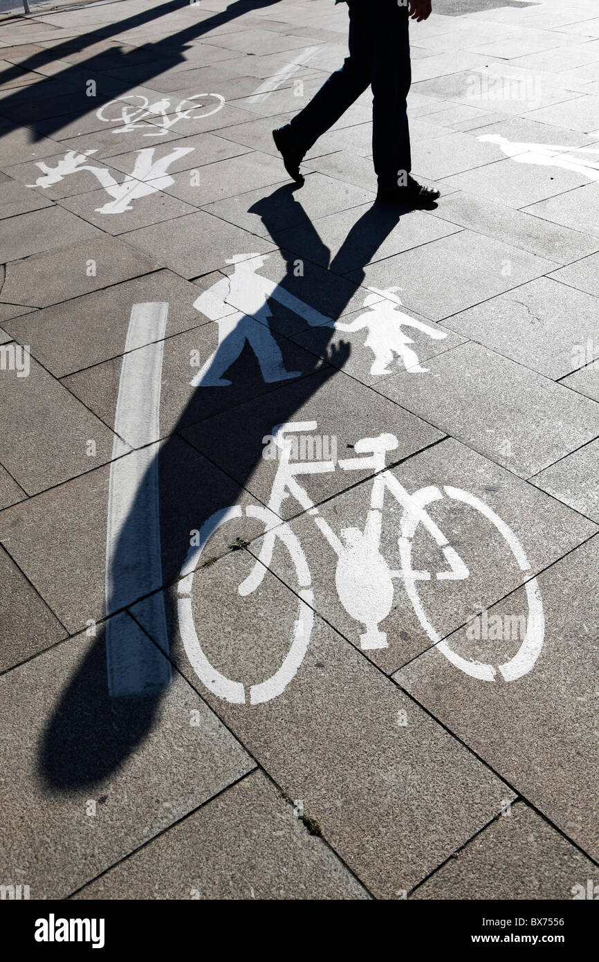 Cycling on river vltava prague hi-res stock photography and images - Alamy