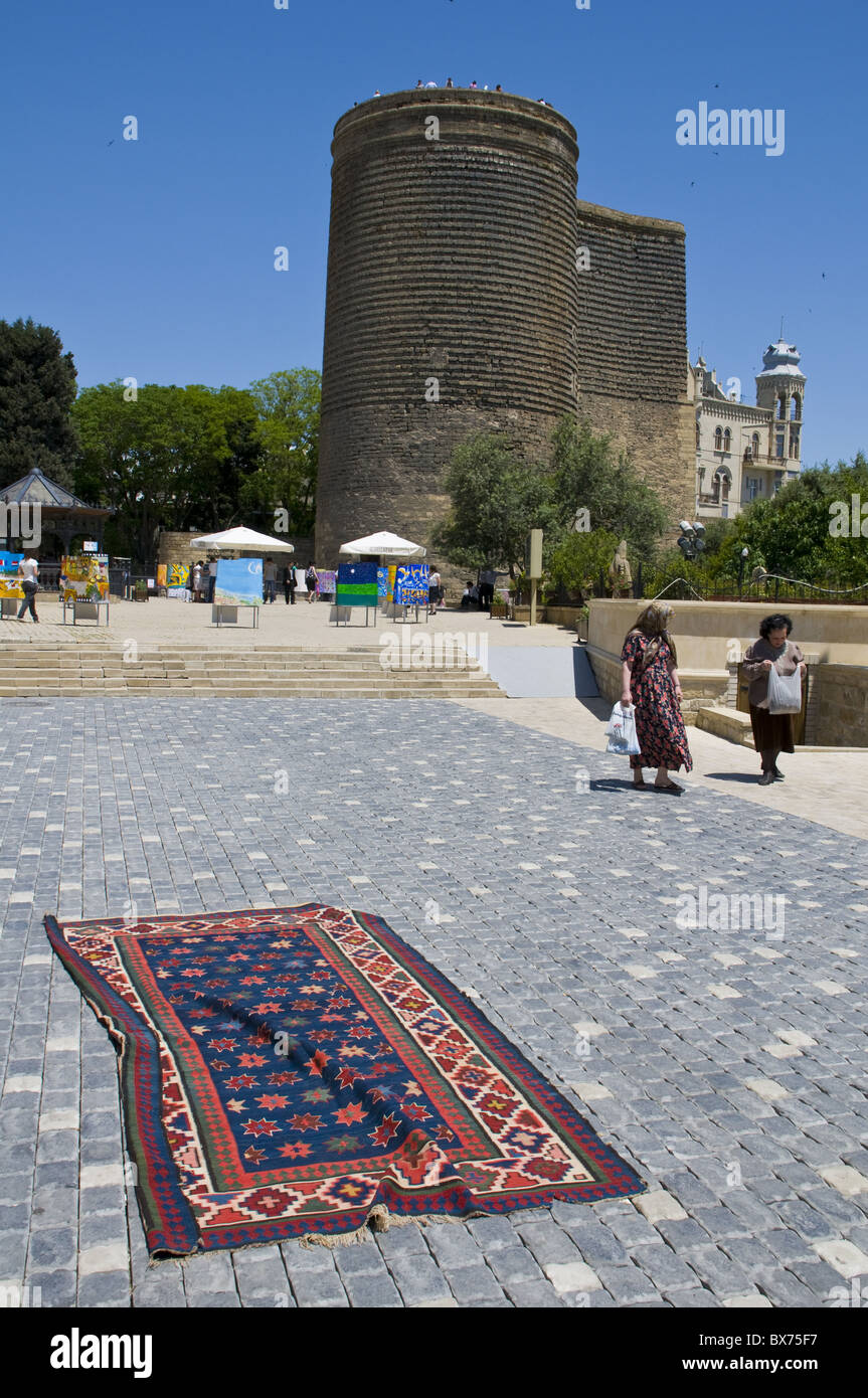 Maiden Tower in the center of the old town of Baku, UNESCO World ...