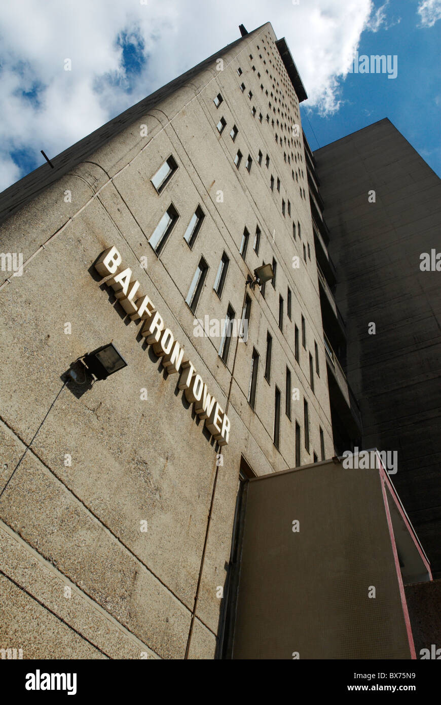 Balfron Tower Poplar London UK 2008 Stock Photo - Alamy