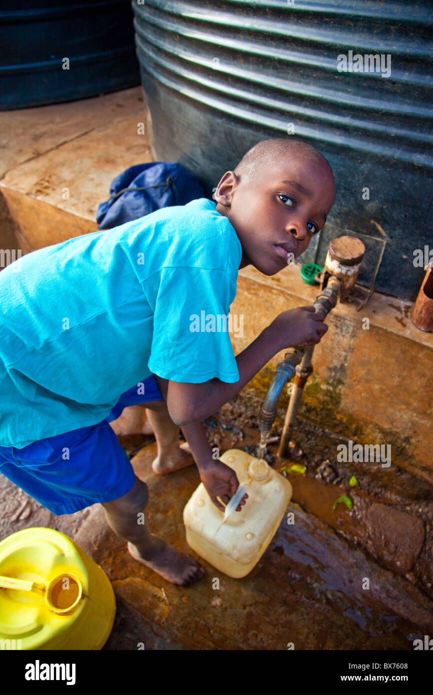 Water jug drawing hi-res stock photography and images - Alamy