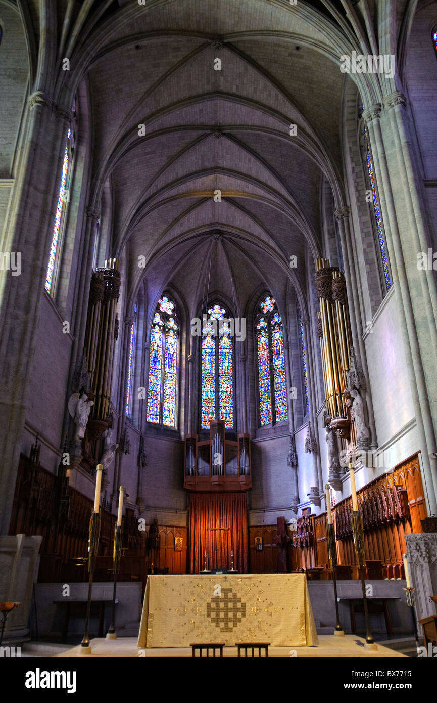 Grace cathedral san francisco interior hi-res stock photography and ...