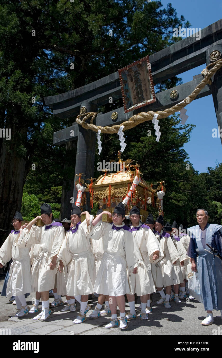 Mikoshi procession hi-res stock photography and images - Alamy