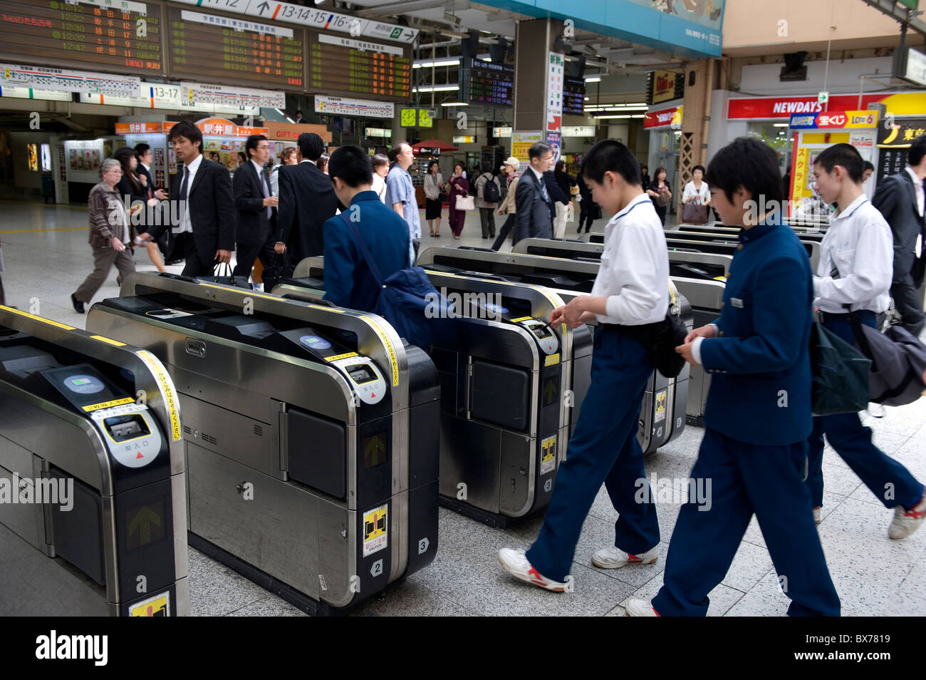 Ticket barriers in station hi-res stock photography and images - Alamy