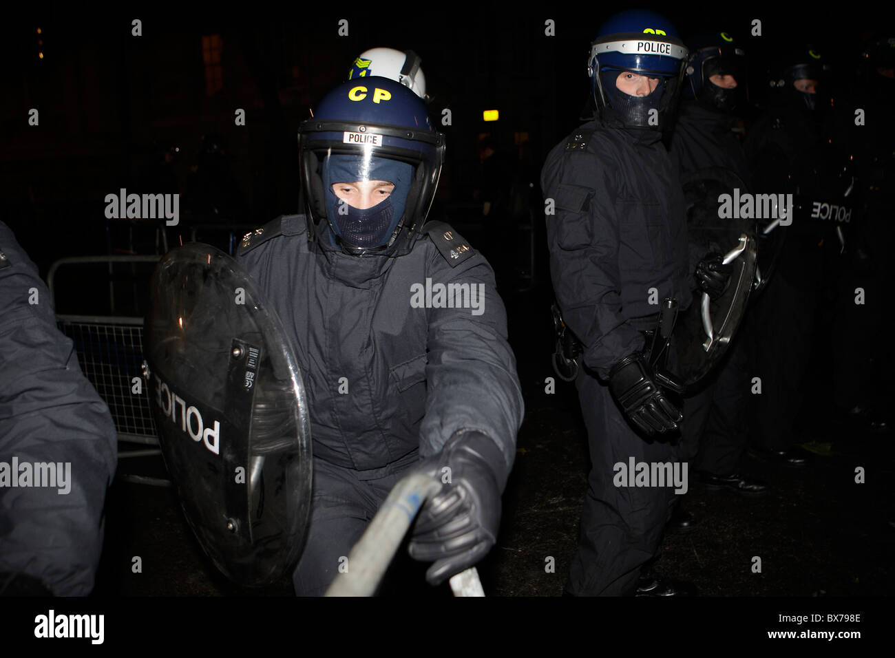 Riot barricade hi-res stock photography and images - Alamy