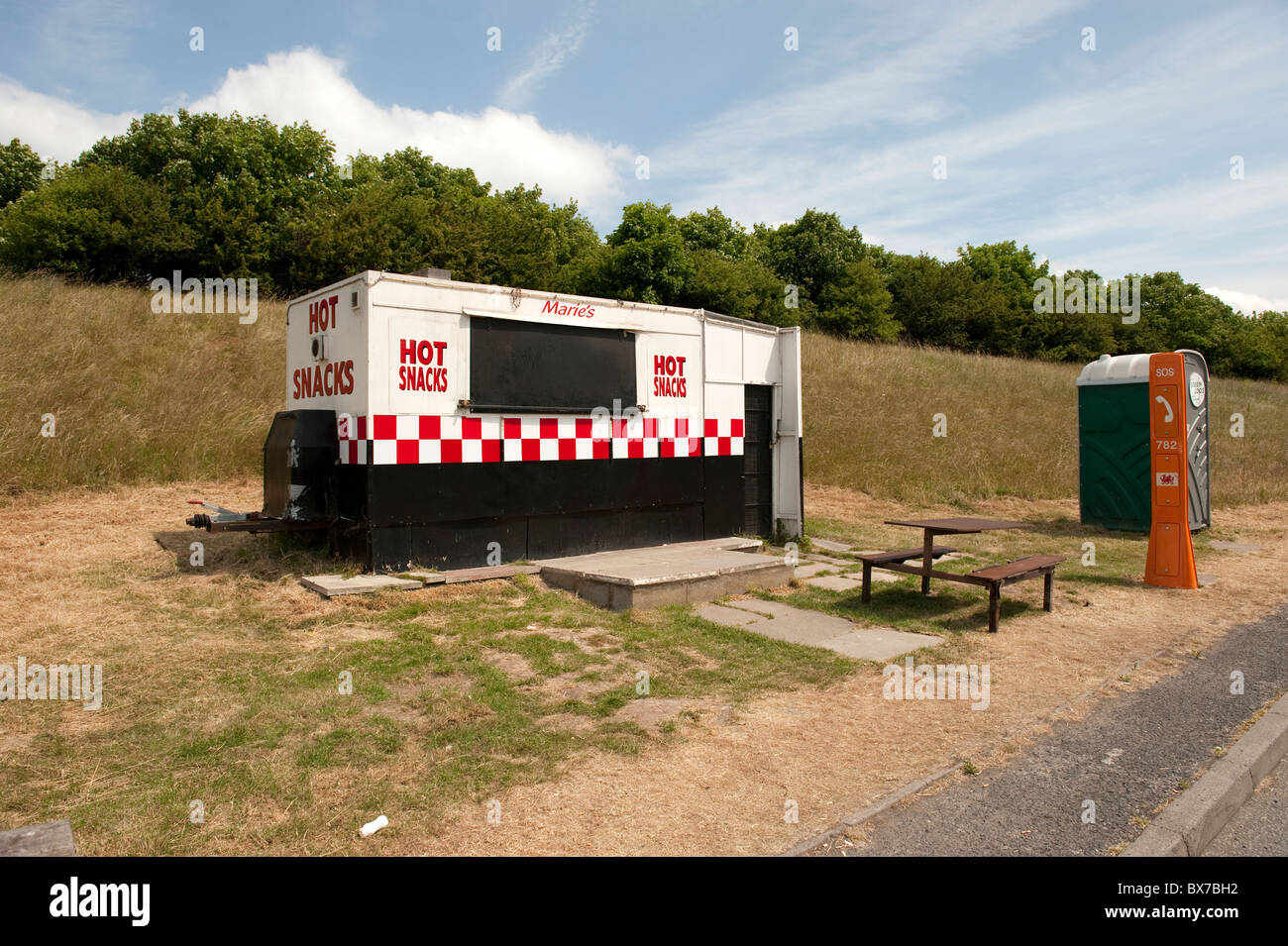Roadside snack bar hi-res stock photography and images - Alamy