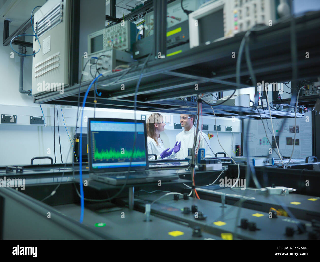 Experiment photography hi-res stock photography and images - Alamy