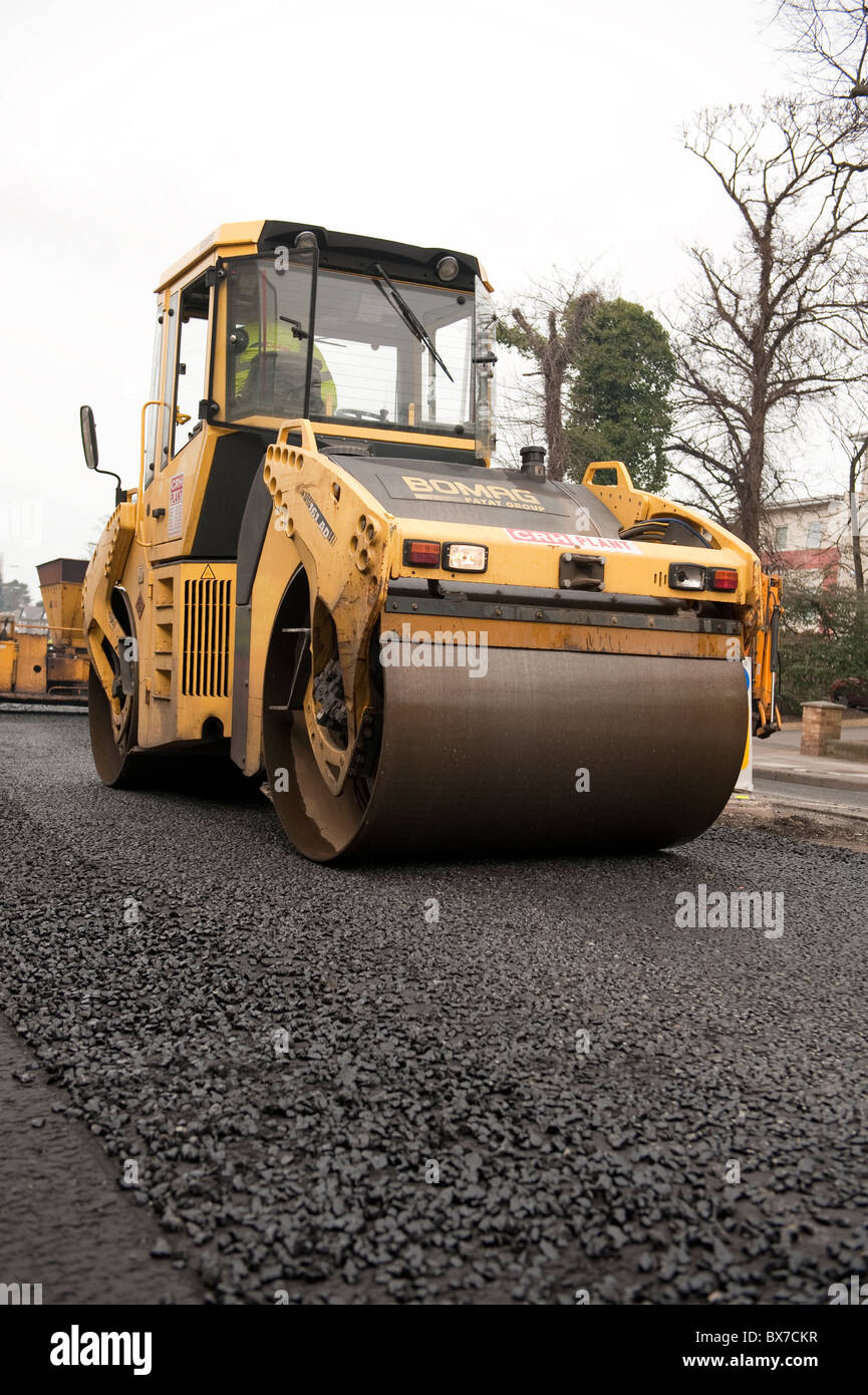 Tarmac roller hi-res stock photography and images - Alamy