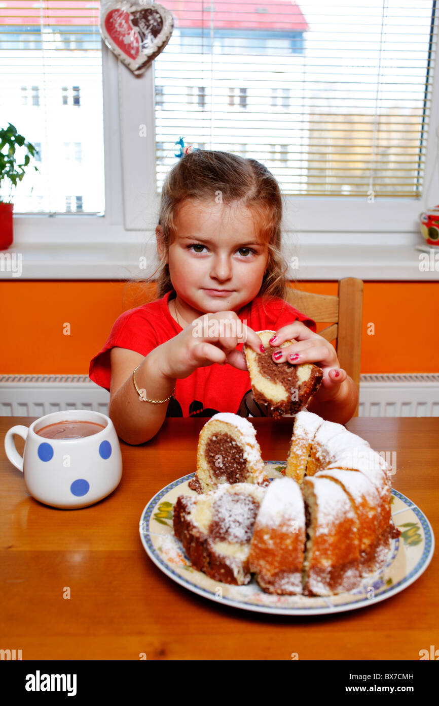 Child, girl, morning, breakfast, food, childhood. MODEL RELASED (CTK ...